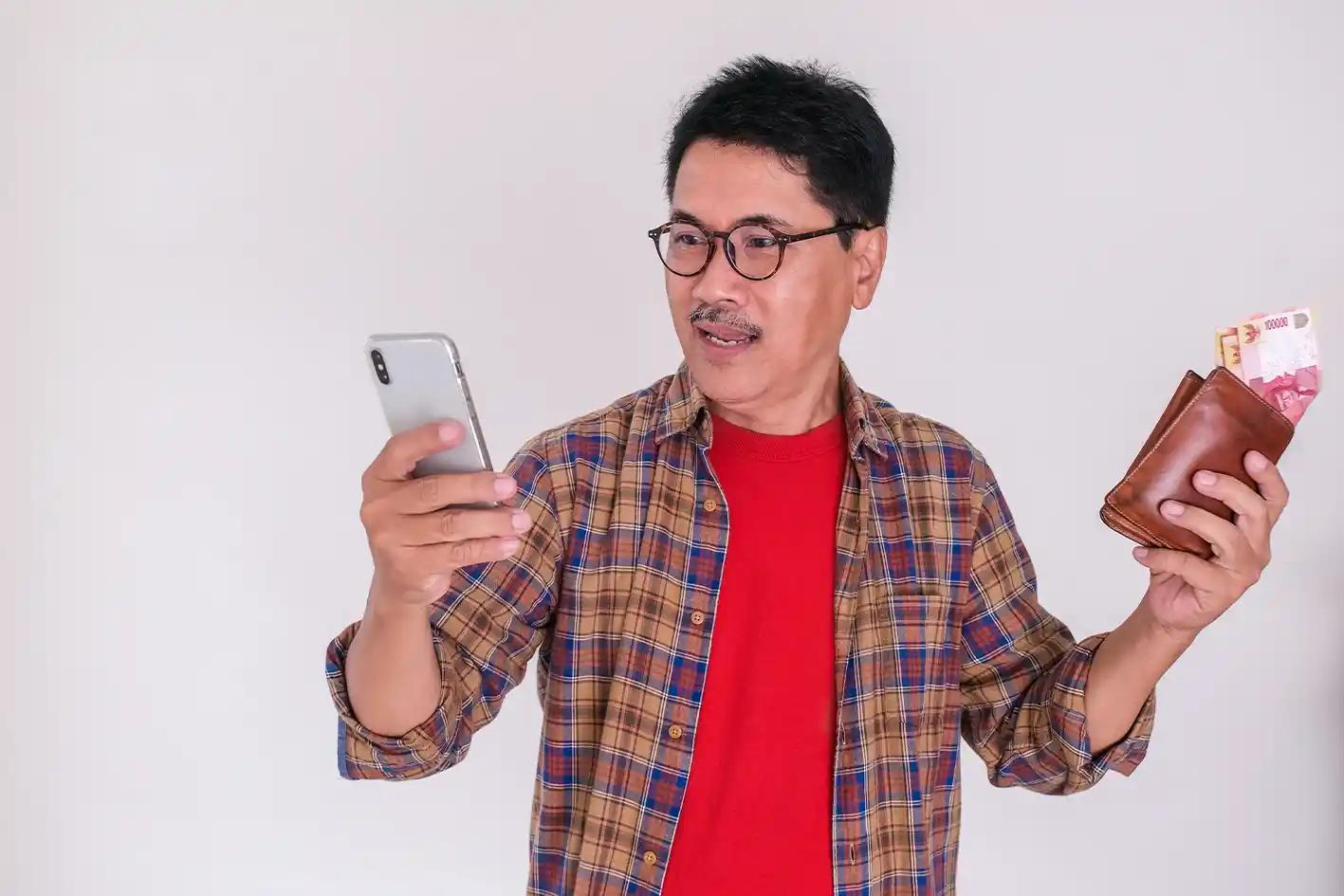 Apa Saja Kebutuhan Tersier? Ini Contoh dan Perbedaannya dengan ...